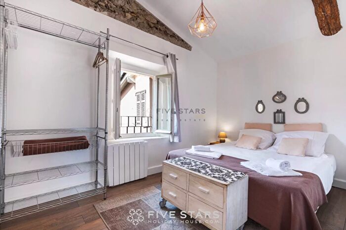 Appartement 2 pièces à louer - Nice, Vieux Nice