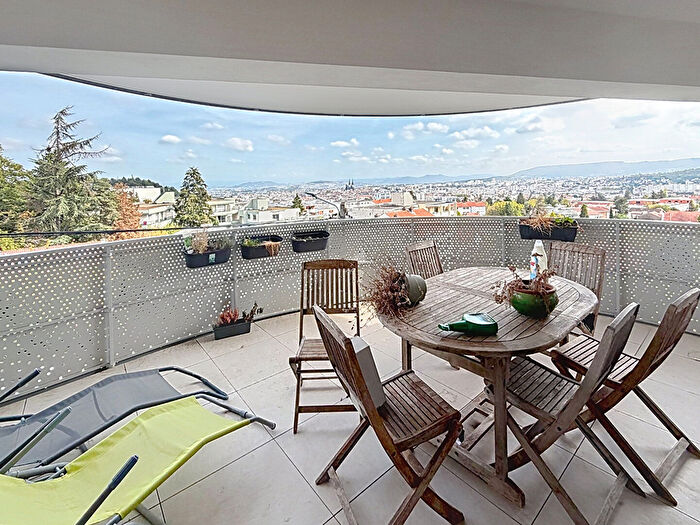 Appartement 4 pièces à vendre à Clermont-Ferrand, Cotes de Clermont