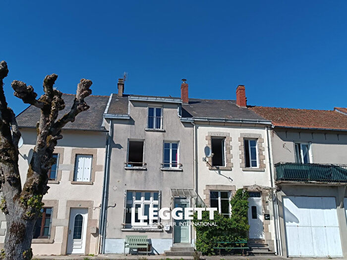 Maison à vendre - Saint-Dizier-Leyrenne - 7 pièces - 3 chambres