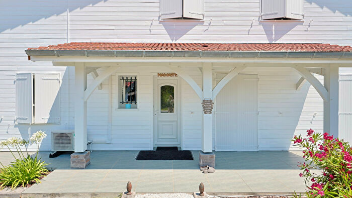 Maison à vendre - Mimizan - 9 pièces - 8 chambres