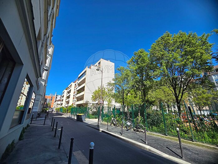 Paris 11ème, Belleville, Saint-Maur - Appartement 1 pièce à vendre