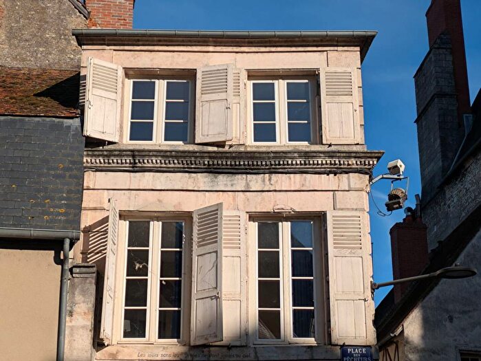Appartement à vendre - La Charité-sur-Loire - 3 pièces - 2 chambres