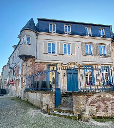 Appartement à louer - Noyon, Centre-ville - 2 pièces - 1 chambre