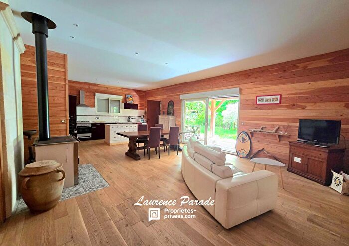 Maison à vendre - Vendays-Montalivet - 5 pièces - 3 chambres