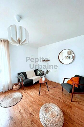 Appartement à louer - Tortière, Nantes - 1 pièce - 4 chambres