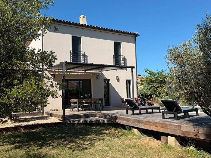 Maison 5 pièces à louer - Arpaillargues-et-Aureillac