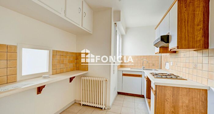 Appartement à vendre - Châtillon, Roissys, Béranger - 3 pièces - 2 chambres