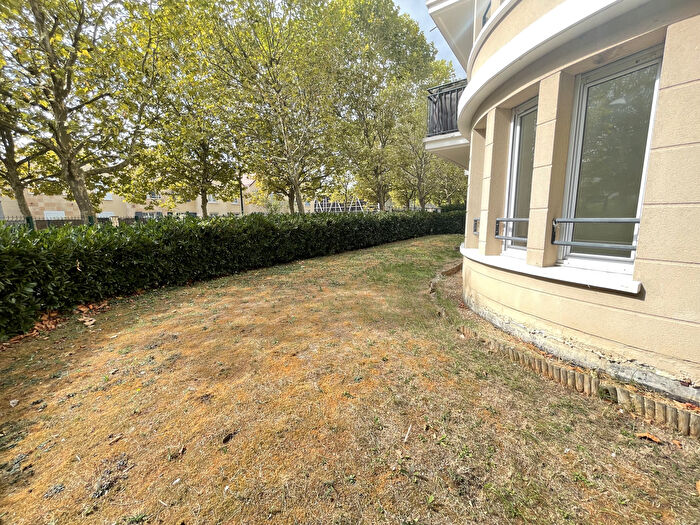 Appartement 4 pièces à Pontoise, Les Louvrais, à vendre