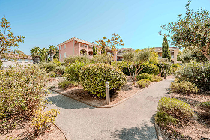 Appartement 2 pièces à vendre - Hyères, Gare, Godillot