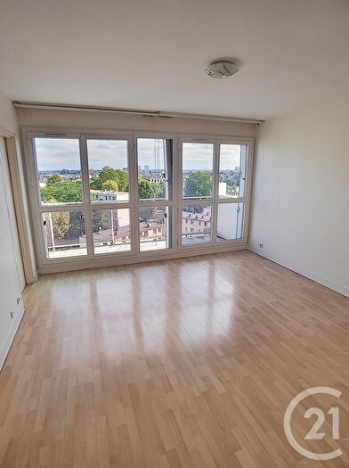 Appartement à vendre - Bobigny, Centre-ville - 2 pièces - 1 chambre