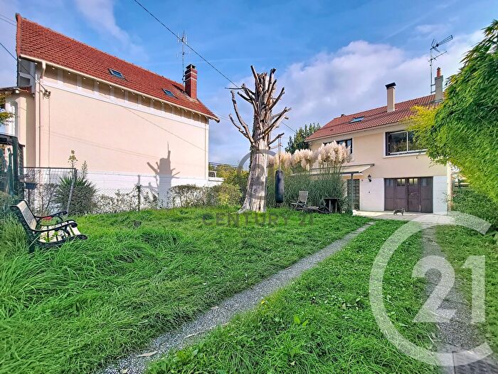 Maison à vendre - Gagny, Maison Blanche - 6 pièces - 5 chambres