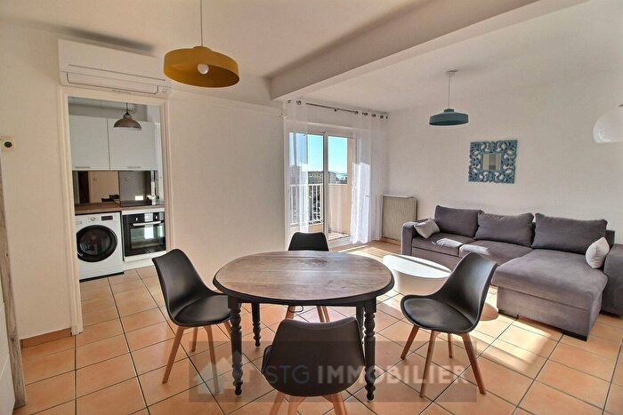 Appartement à louer - Ajaccio - 2 pièces - 1 chambre