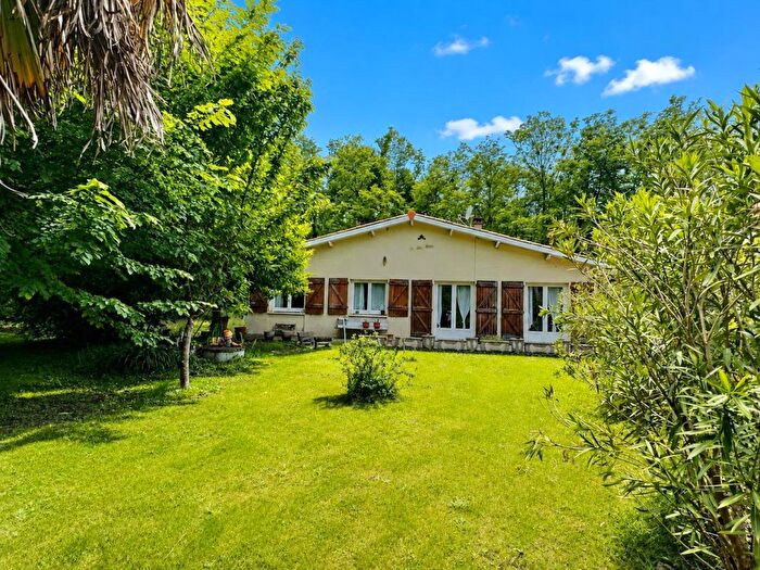 Saint-Étienne-de-Tulmont - Maison 4 pièces à vendre