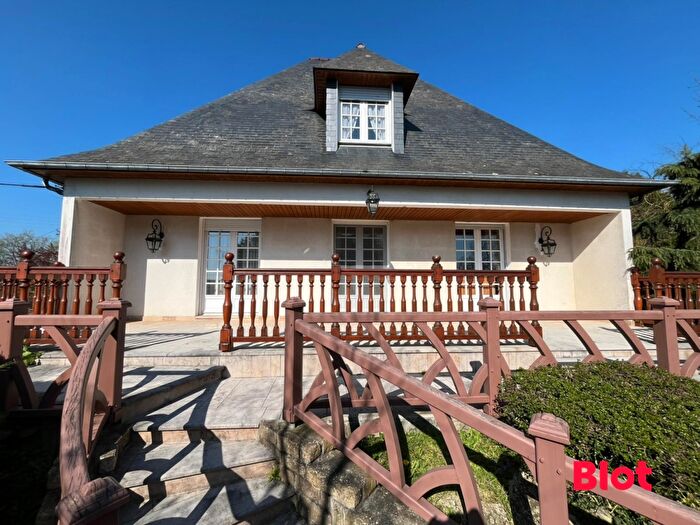 Maison à vendre - Corps-Nuds - 9 pièces - 8 chambres