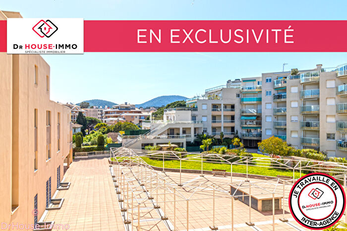 Appartement 3 pièces à vendre - Cavalaire-sur-Mer, Centre-ville