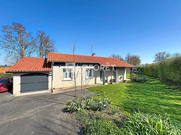 Maison à vendre - Saint-Jean-de-Thurigneux - 4 pièces - 3 chambres