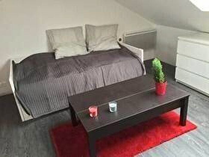 Le Village, Montigny-le-Bretonneux - Appartement 1 pièce à louer