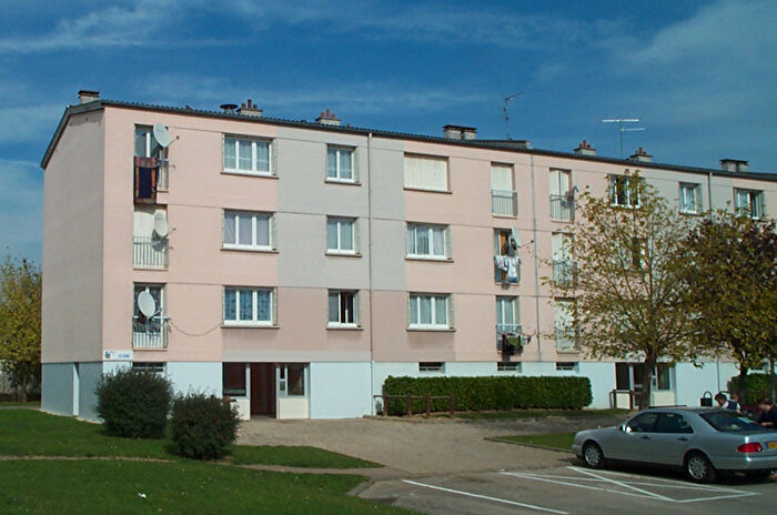 Appartement à louer - Auxonne - 3 pièces - 2 chambres