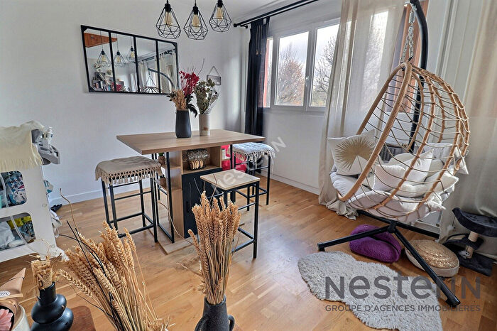 Appartement à vendre - Neuilly-sur-Marne, Carnot, République - 4 pièces - 2 chambres