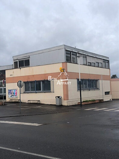 Appartement à vendre - Fameck - 5 pièces - 3 chambres