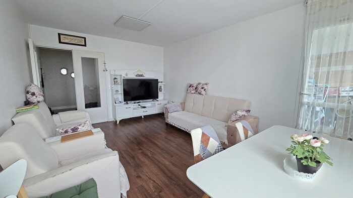 Appartement 4 pièces à Boissy-Saint-Léger, De Gaulle, à vendre