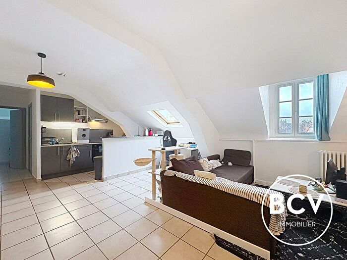Haute Ville-Basse Ville, Chartres : Appartement 2 pièces à louer