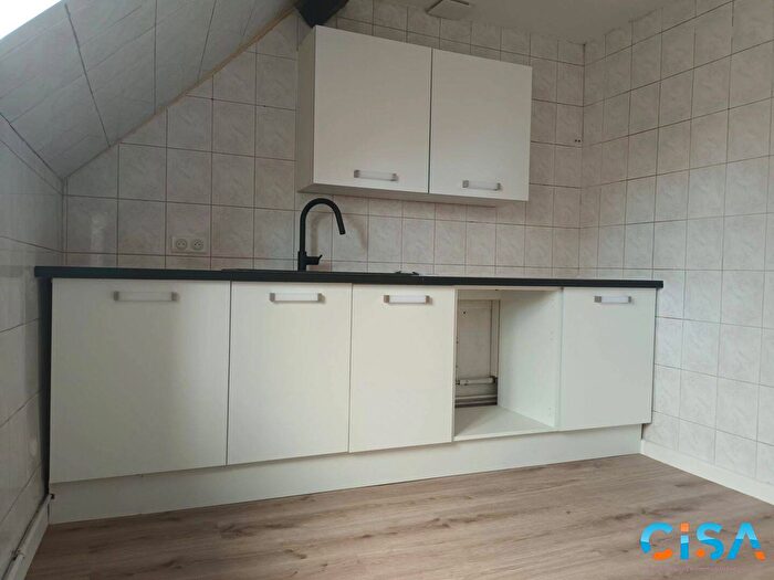 Pont-Sainte-Maxence : Appartement 2 pièces à louer