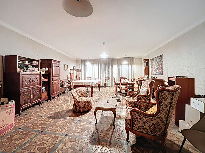 Maison à vendre - Rezé - 10 pièces - 8 chambres