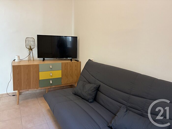 Appartement à louer - Alès, Centre-ville - 1 pièce