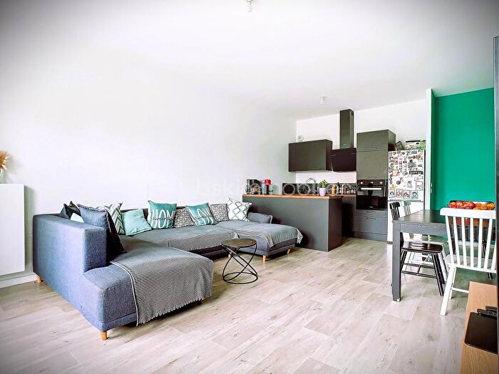 Appartement à vendre - Meaux, Beauval Colbert - 4 pièces - 3 chambres