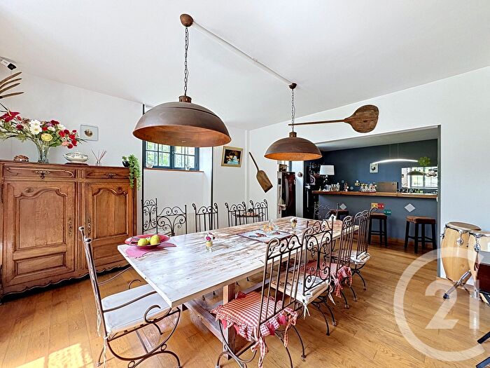 Salbris : Appartement 8 pièces à vendre
