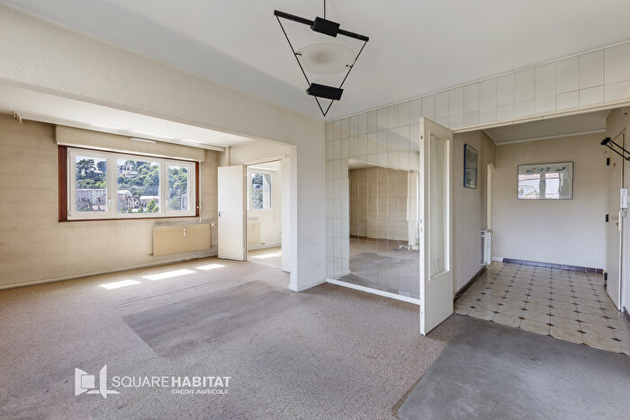 Appartement à vendre - Montbéliard, Centre-ville, Prairie, Batteries du Parc, Charmontet - 5 pièces - 2 chambres