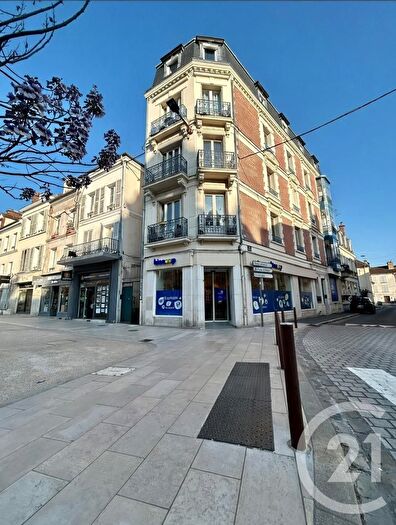 Appartement à vendre - Fontainebleau, Centre-ville - 3 pièces - 2 chambres