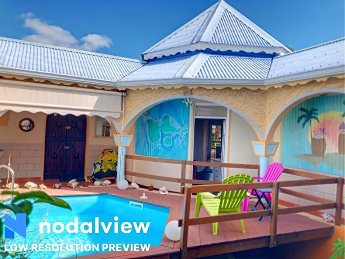 Maison à vendre - Sainte-Rose - 4 pièces - 3 chambres