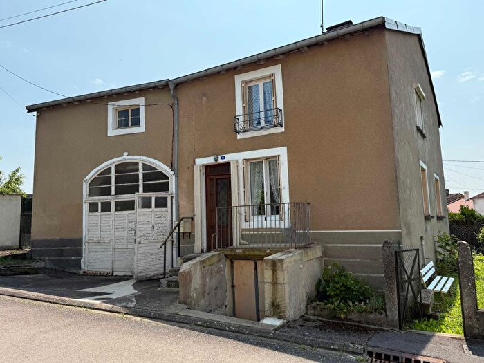 Maison 5 pièces à Bourbonne-les-Bains, à vendre
