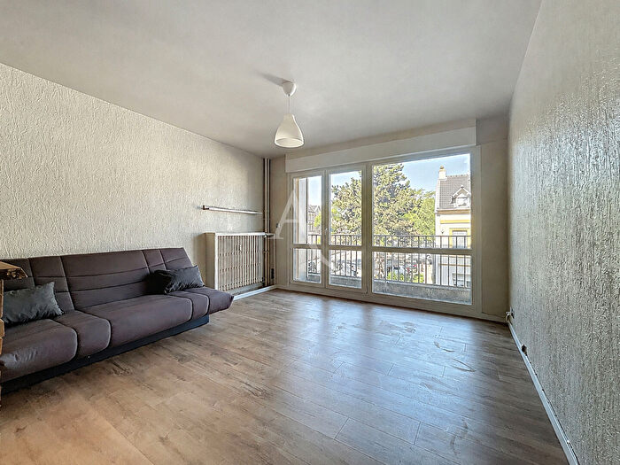 Metz, Nouvelle ville - Appartement 1 pièce à louer