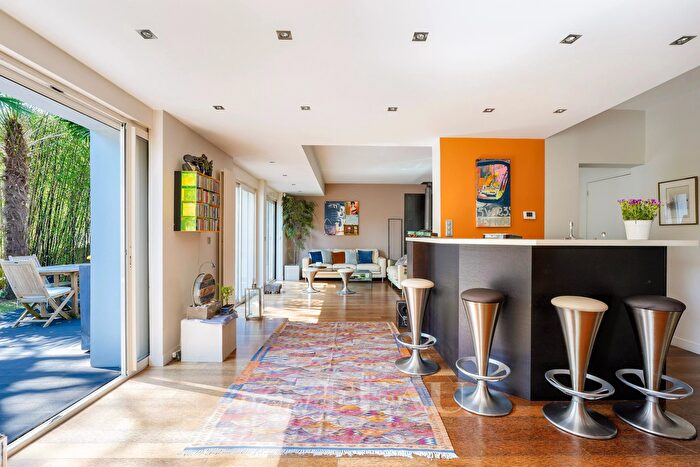 Maison à vendre - Saint-Cloud, Montretout, Coutureau - 8 pièces - 4 chambres