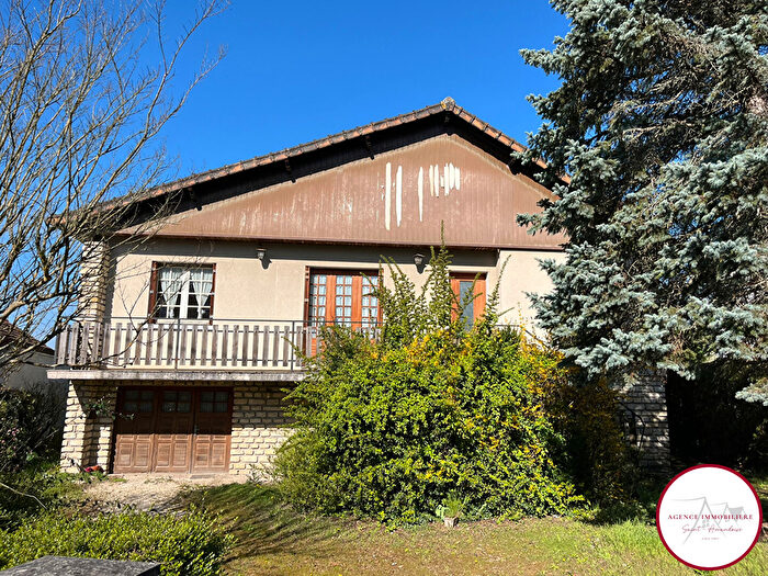 Saint-Amand-Montrond - Maison 4 pièces à vendre