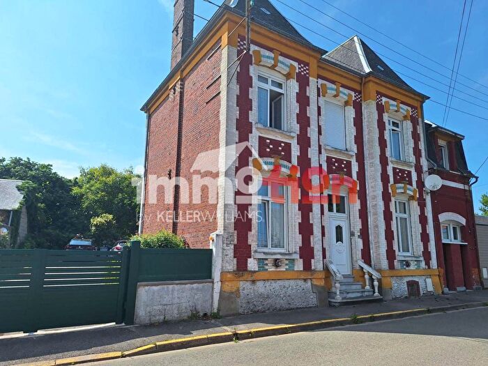 Maison à vendre - Dargnies - 9 pièces - 6 chambres