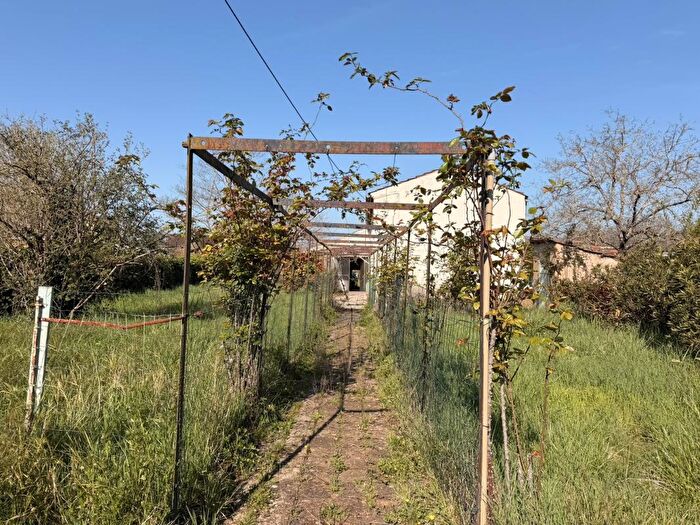 Maison à vendre - Carmaux - 4 pièces - 3 chambres