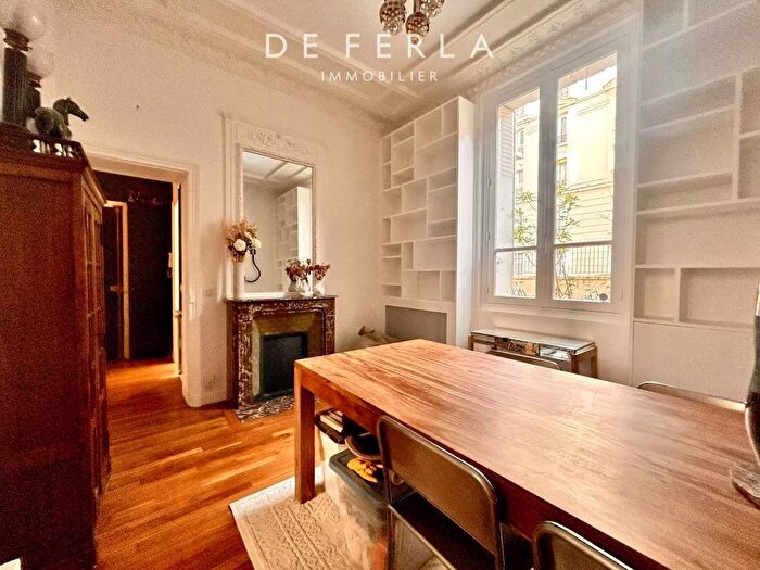 Appartement à louer - Jean Moulin-Porte dOrléans, Paris ème arrondissement - 2 pièces