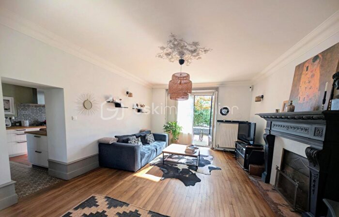 Maison à vendre - Saint-Julien-de-Concelles - 7 pièces - 5 chambres