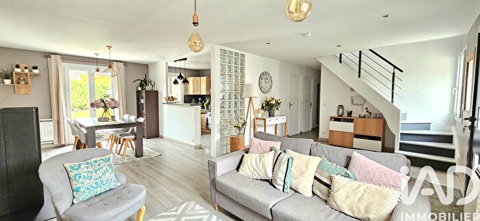 Maison à vendre - Attainville - 7 pièces - 5 chambres