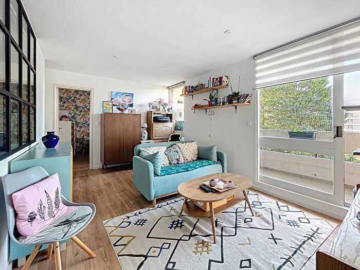 Appartement à vendre - Élancourt, Les Nouveaux Horizons, Les Mares - 2 pièces - 1 chambre