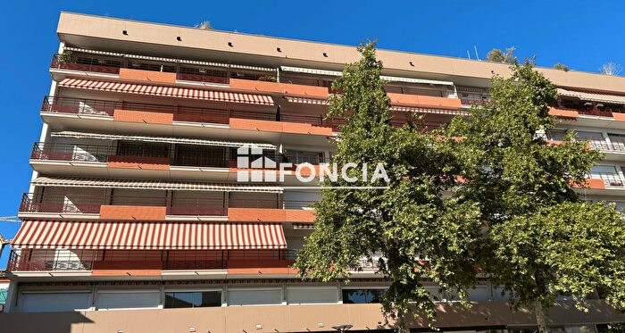 Appartement à vendre - Montauban, Centre-ville - 2 pièces - 1 chambre