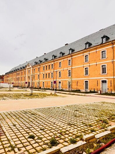Appartement 1 pièce à Douai, Centre-ville, à louer