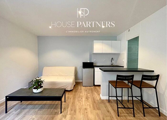 Appartement à louer - Rueil sur Seine-Plaine-Gare, Rueil-Malmaison - 1 pièce