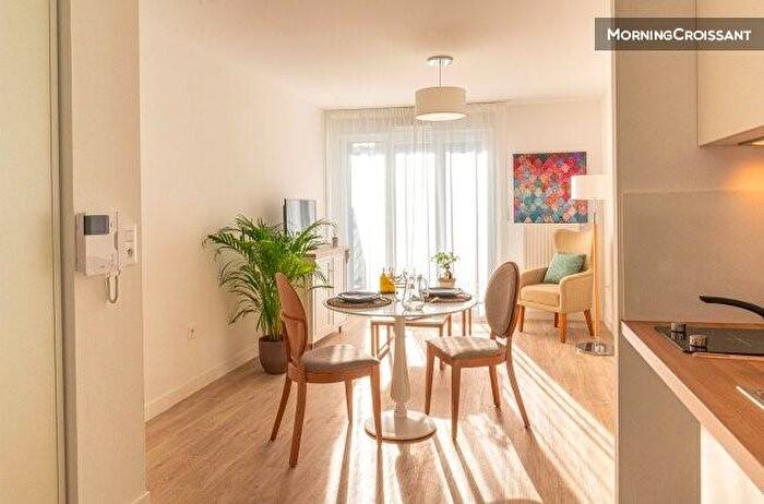 Appartement à louer - Centre Ville, Bourges - 1 pièce