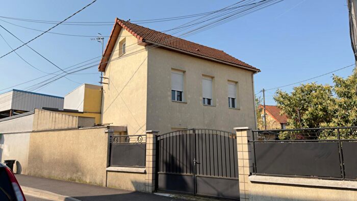 Maison à vendre - Neuilly-Plaisance, Bel Air, Clémenceau, Carnot - 5 pièces - 4 chambres