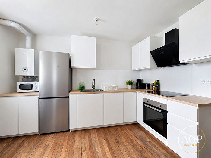 Orléans, Saint-Vincent, Pasteur - Appartement 4 pièces à louer
